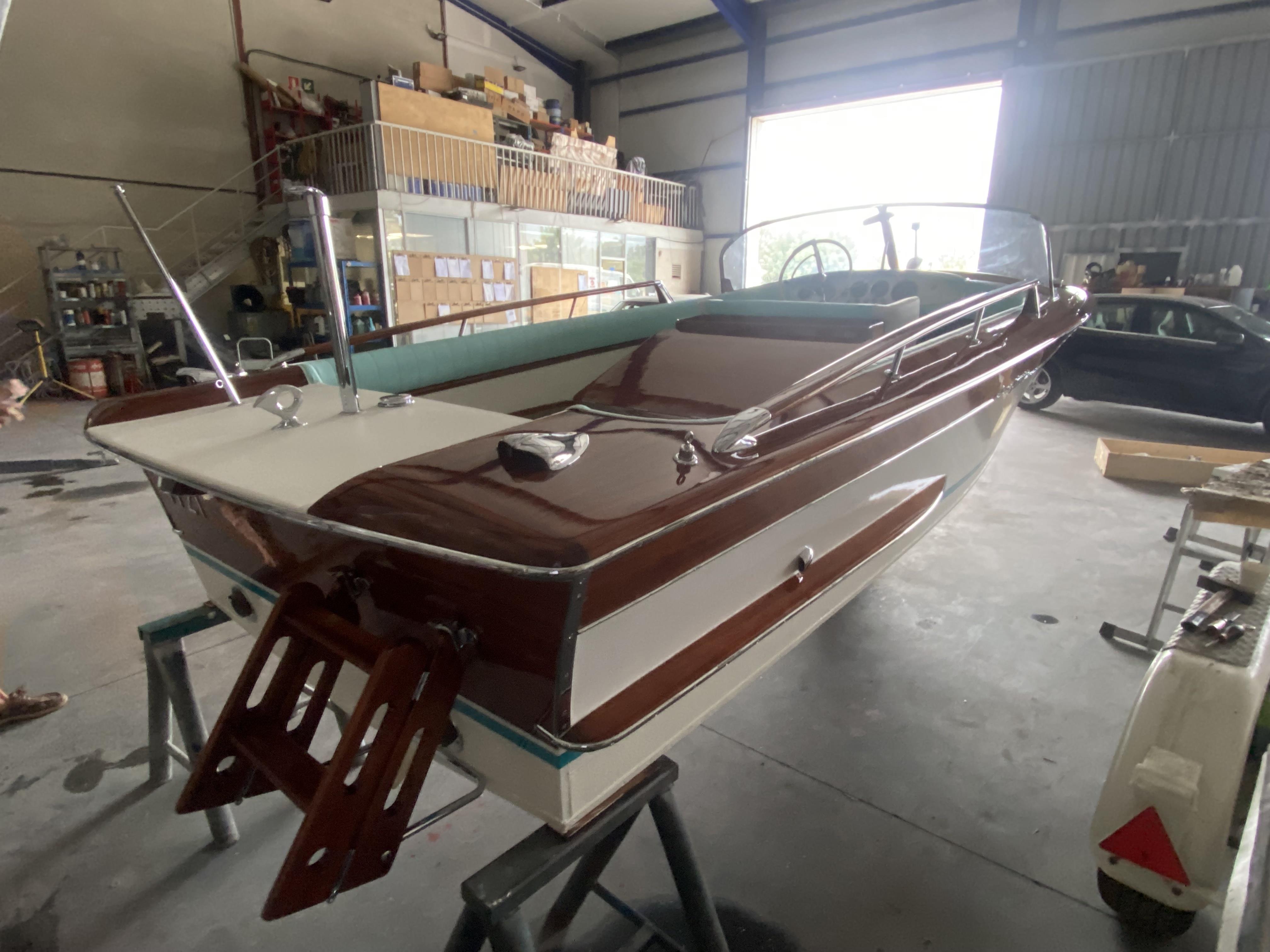 1967 | RIVA RIVA JUNIOR | Ferretti Preowned Web site