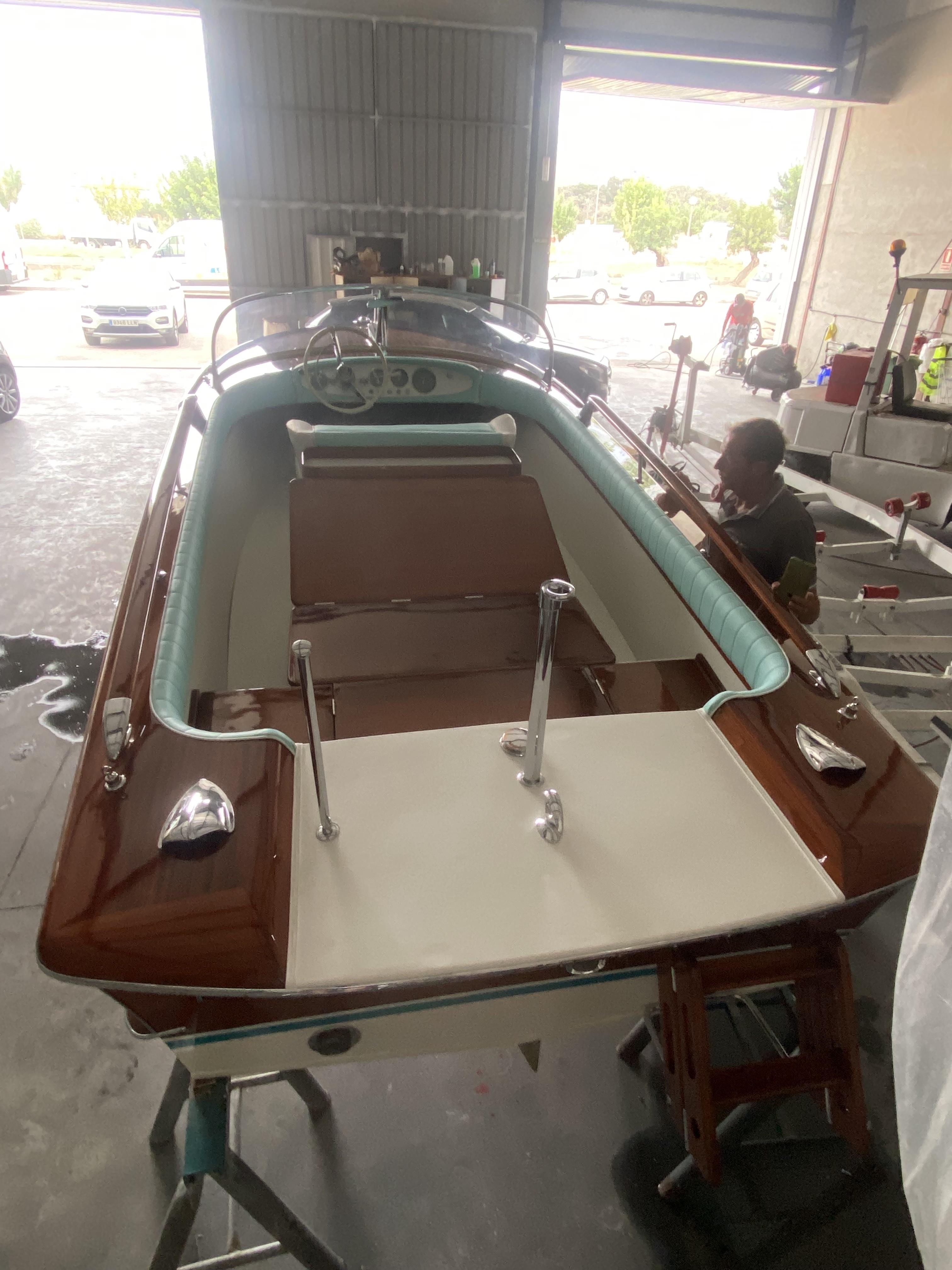 1967 | RIVA RIVA JUNIOR | Ferretti Preowned Web site