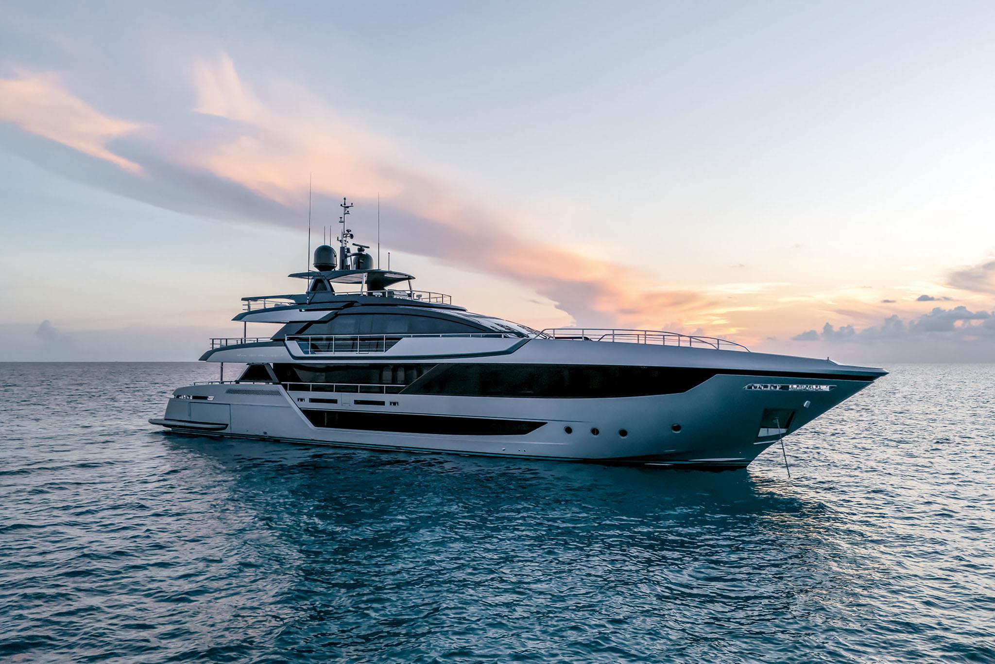 RIVA 130' BELLISSIMA - Yacht for sale - Ferretti Group America