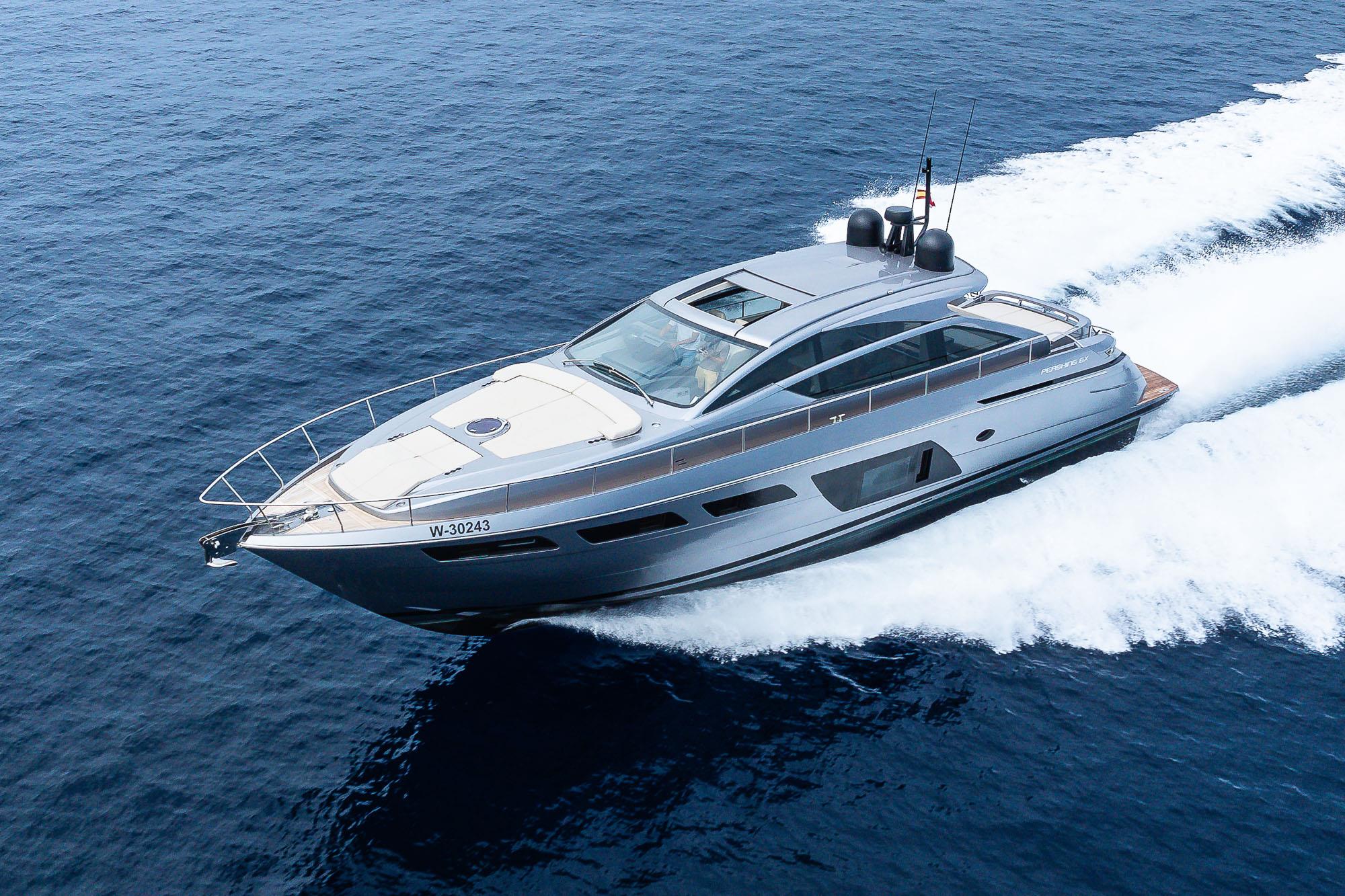 2024 | PERSHING 6X | Ferretti Preowned Web site