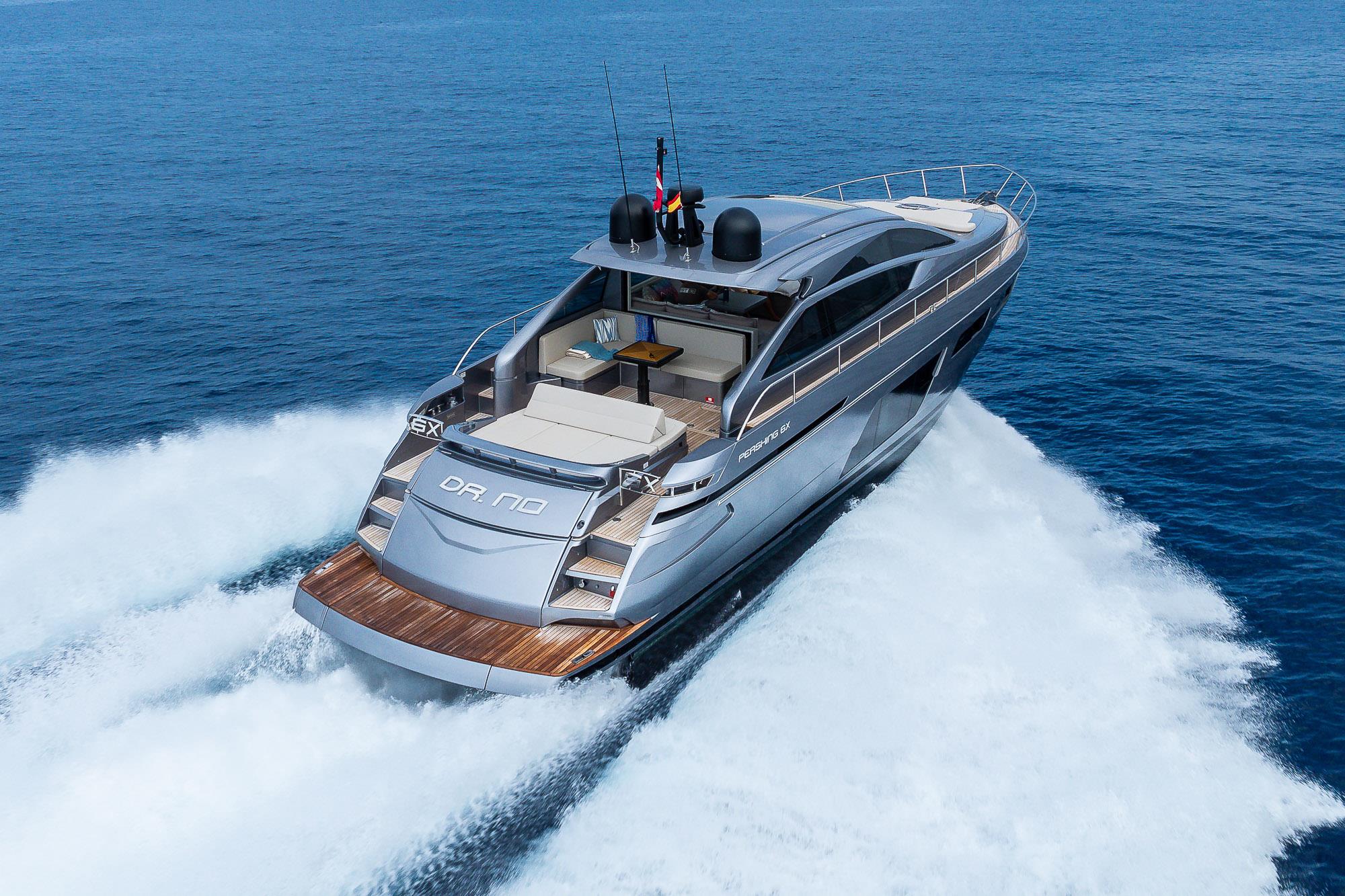 2024 | PERSHING 6X | Ferretti Preowned Web site