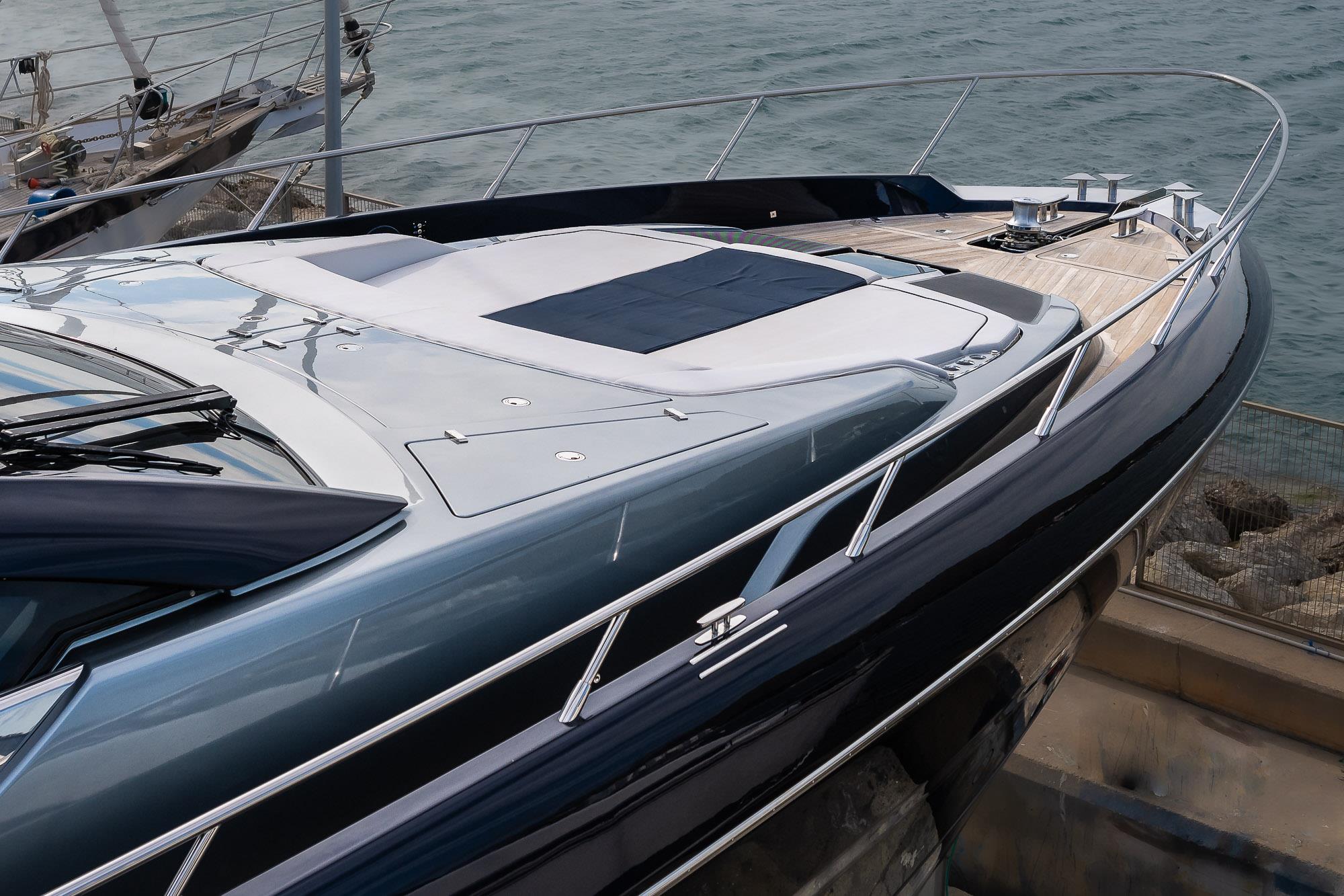 2019 | RIVA 66' RIBELLE | Ferretti Preowned Web site