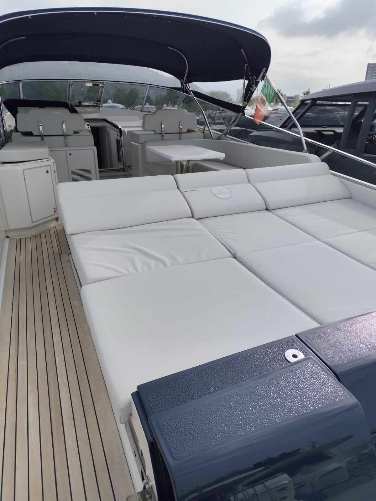 2023 | ITAMA 62RS | Ferretti Preowned Web site